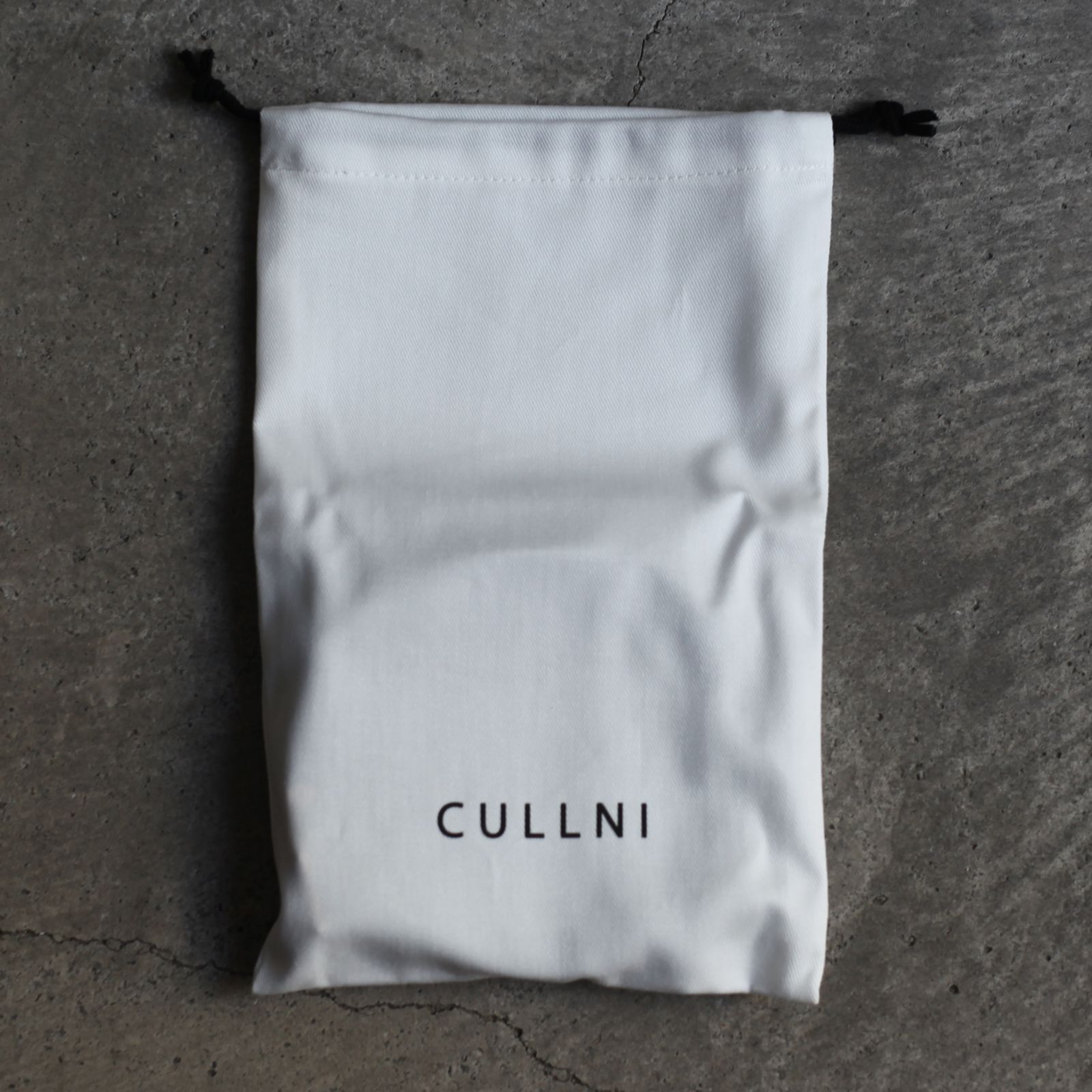 CULLNI - 【残りわずか】Leather Wallet with A Clasp | ACRMTSM CULLNI - 【残りわずか】Leather Wallet with A Clasp | ACRMTSM