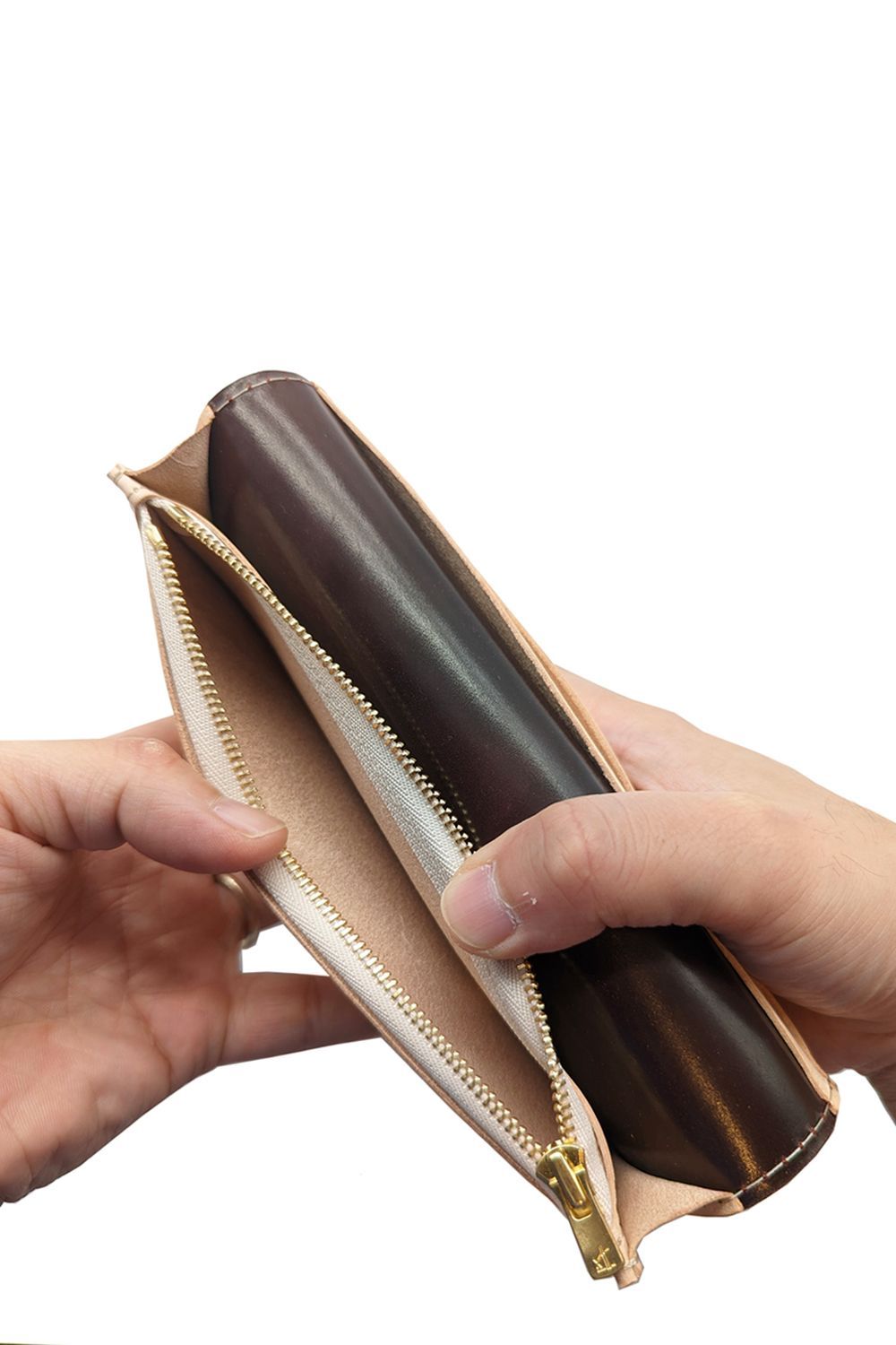 vasco - シェルコードバンロングウォレット [バーボン] / LEATHER GARRISON LONG WALLET [BOURBON ...