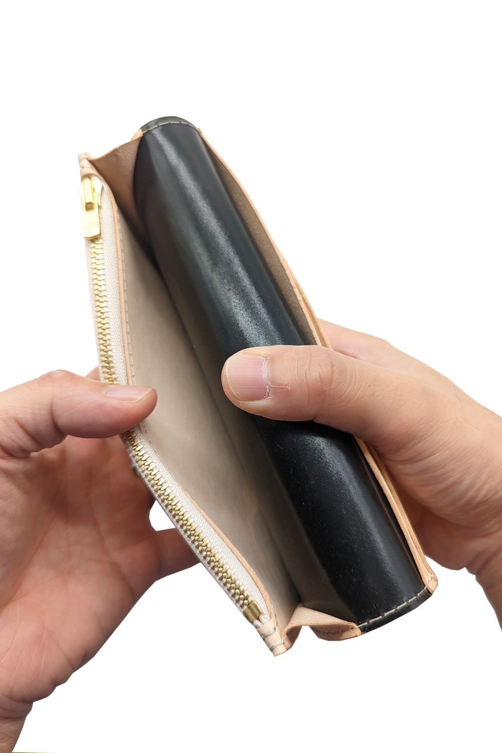 vasco - シェルコードバンロングウォレット [バーボン] / LEATHER GARRISON LONG WALLET [BOURBON ...