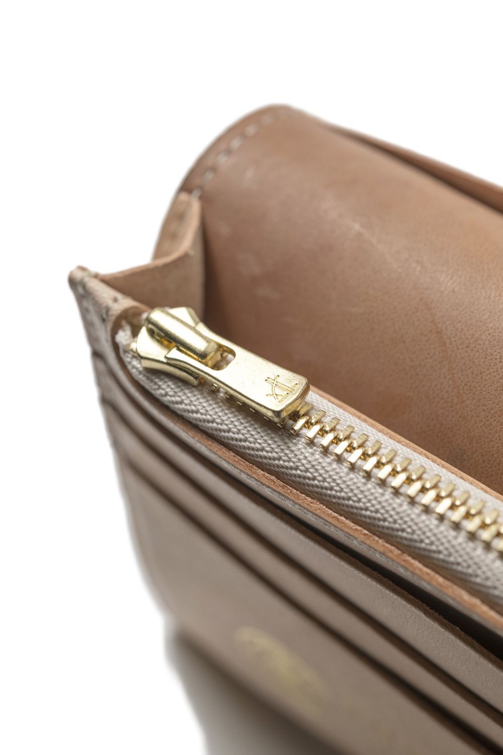 vasco - シェルコードバンロングウォレット [バーボン] / LEATHER GARRISON LONG WALLET [BOURBON ...