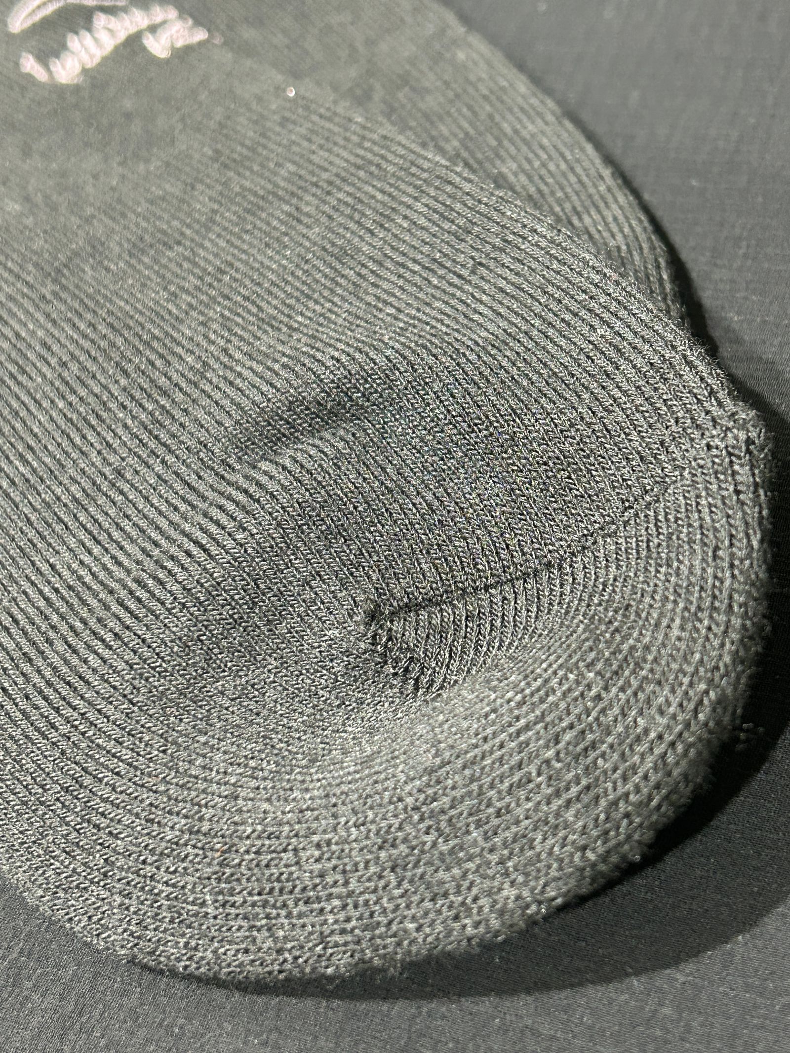 1PIU1UGUALE3 RELAX - 1PIU1UGUALE3 RELAX × Mark Gonzalesロゴ刺繍アンクルソックス 白 ...