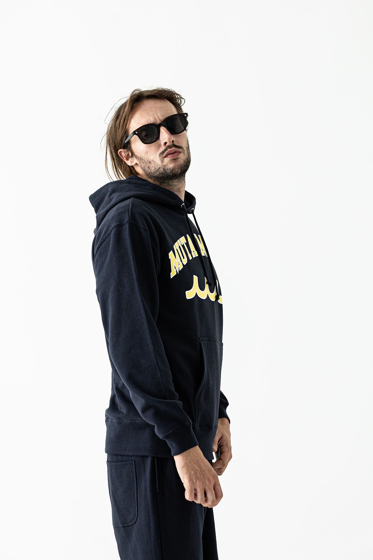 muta - muta College Logo Hooded Sweatshirt / バーガンディー 【Acanthus×muta ...