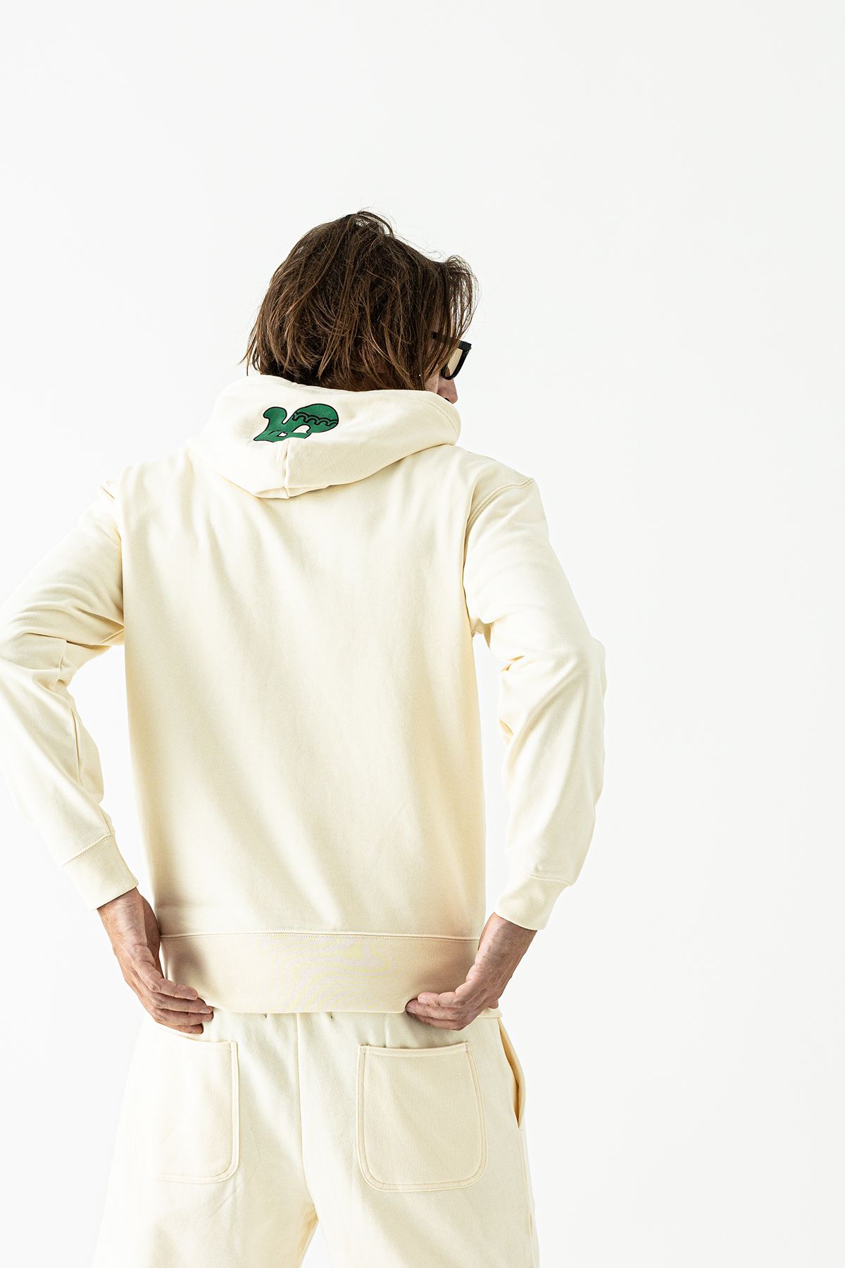muta - muta College Logo Hooded Sweatshirt / バーガンディー 【Acanthus×muta ...