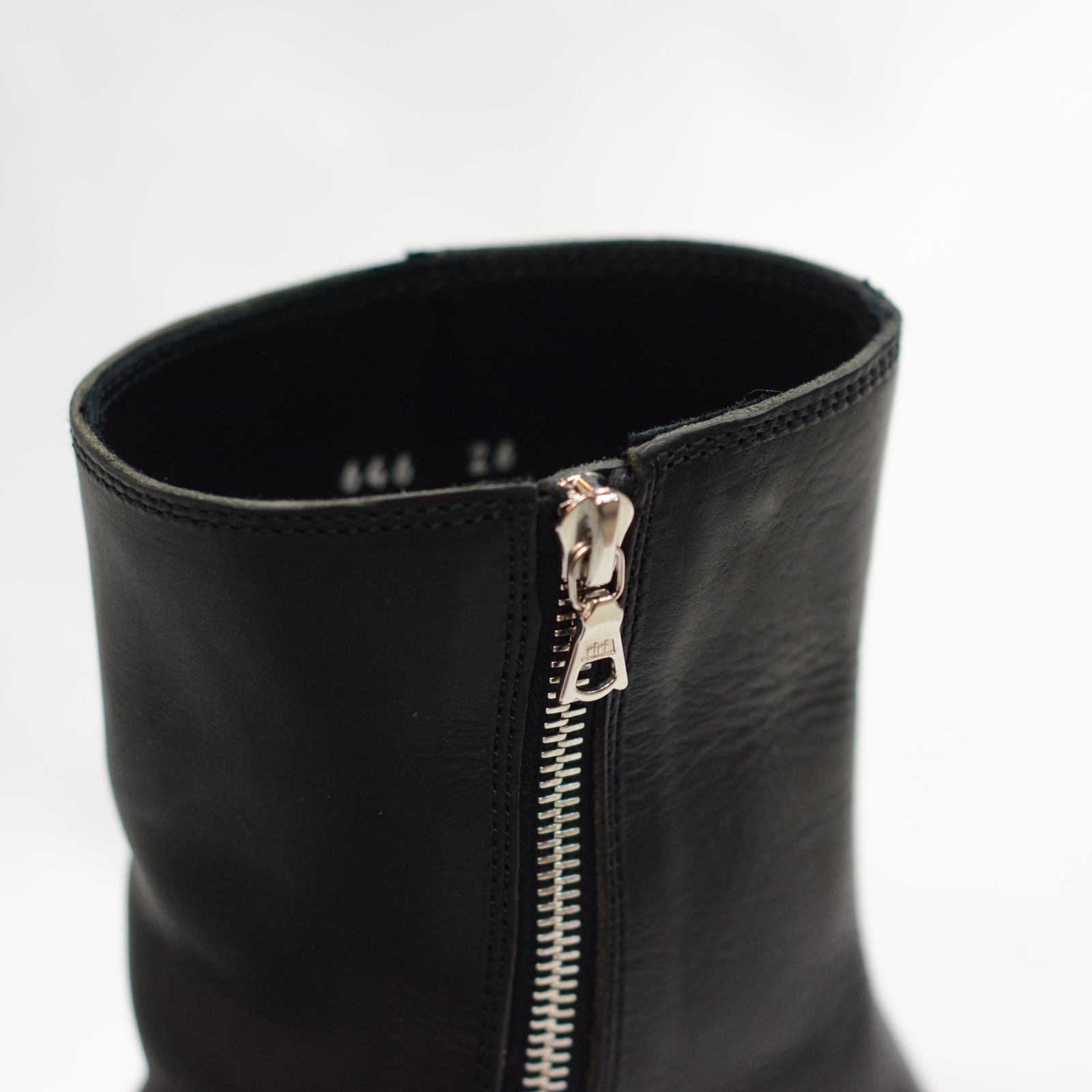 ISAMU KATAYAMA BACKLASH - GUIDI オイルカーフ 製品シワ加工 ISAMU KATAYAMA BACKLASH - GUIDI オイルカーフ 製品シワ加工