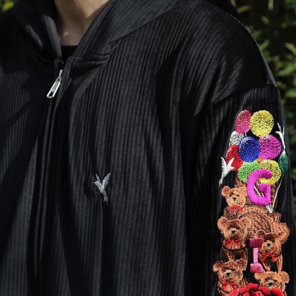 doublet CHAOS EMBROIDERY COMFY HOODIE style. 2021.04.16 doublet CHAOS EMBROIDERY COMFY HOODIE style. 2021.04.16