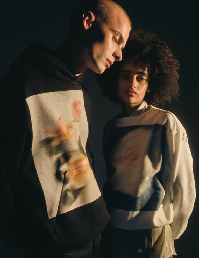 TANAKA - TANAKA SS25 THE SWEATSHIRT *WHITE | mark TANAKA - TANAKA SS25 THE SWEATSHIRT *WHITE | mark